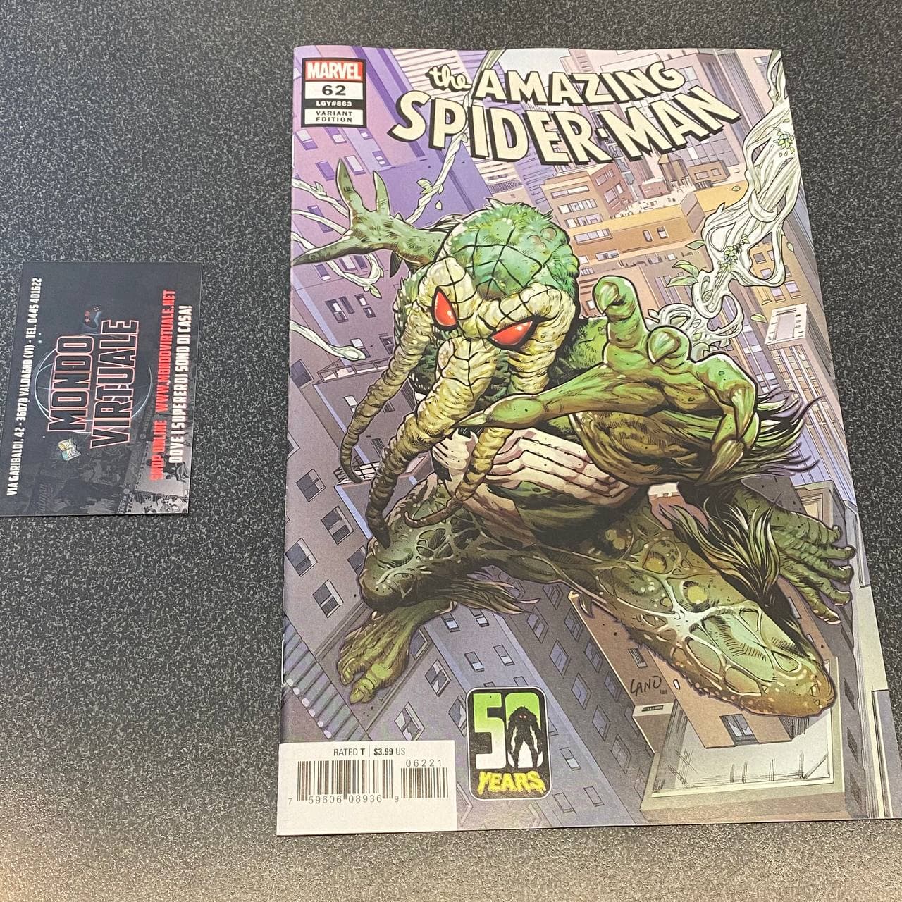 Amazing Spider-Man #62 Cover Variant di Greg Land per i 50 anni di Man ...